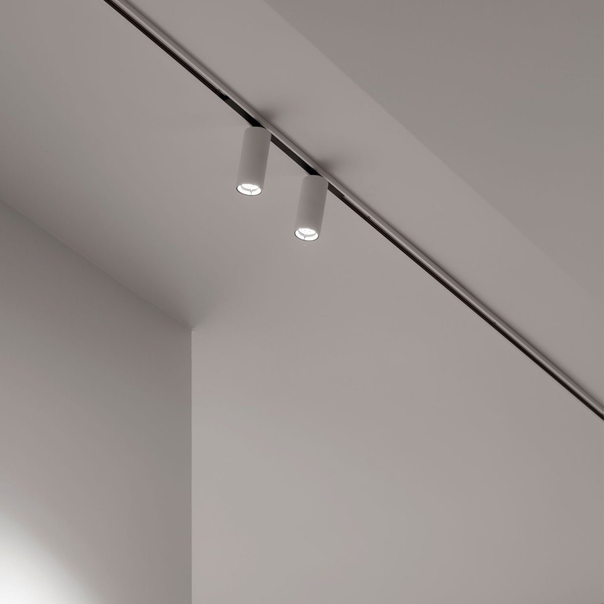 SL19 - PROFILE 3m B - DELTALIGHT