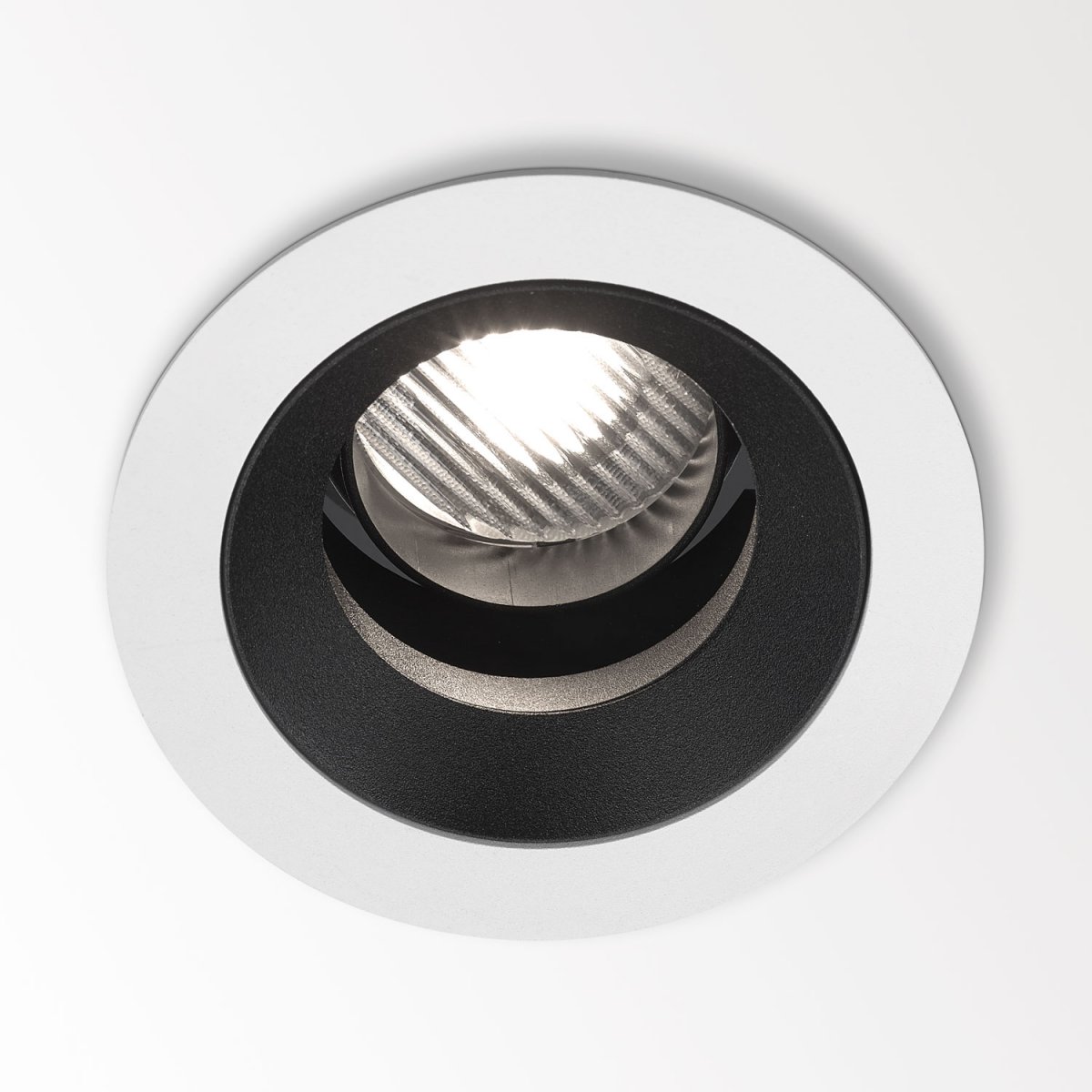 iMAX II LINEAR SPREAD LENS - DELTALIGHT