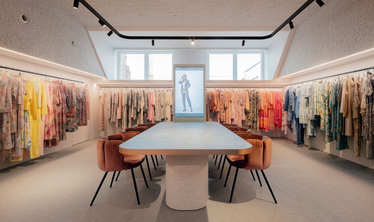 SUPERNOVA - Delta Light