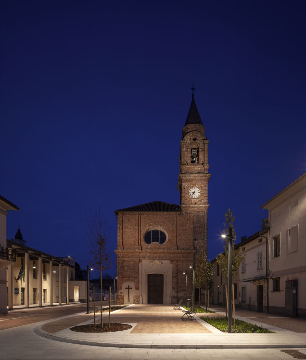 POLESANO - DELTALIGHT