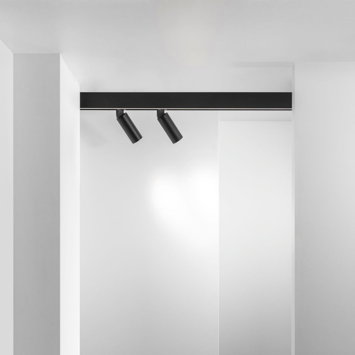 SHIFTLINE M26H + SBL 2m 927 DIM5 B - DELTALIGHT