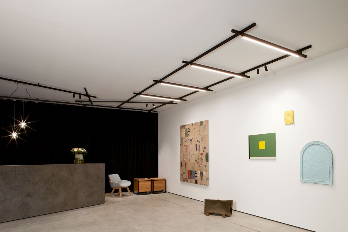 M - GIBBO 930 DIM5 B - DELTALIGHT