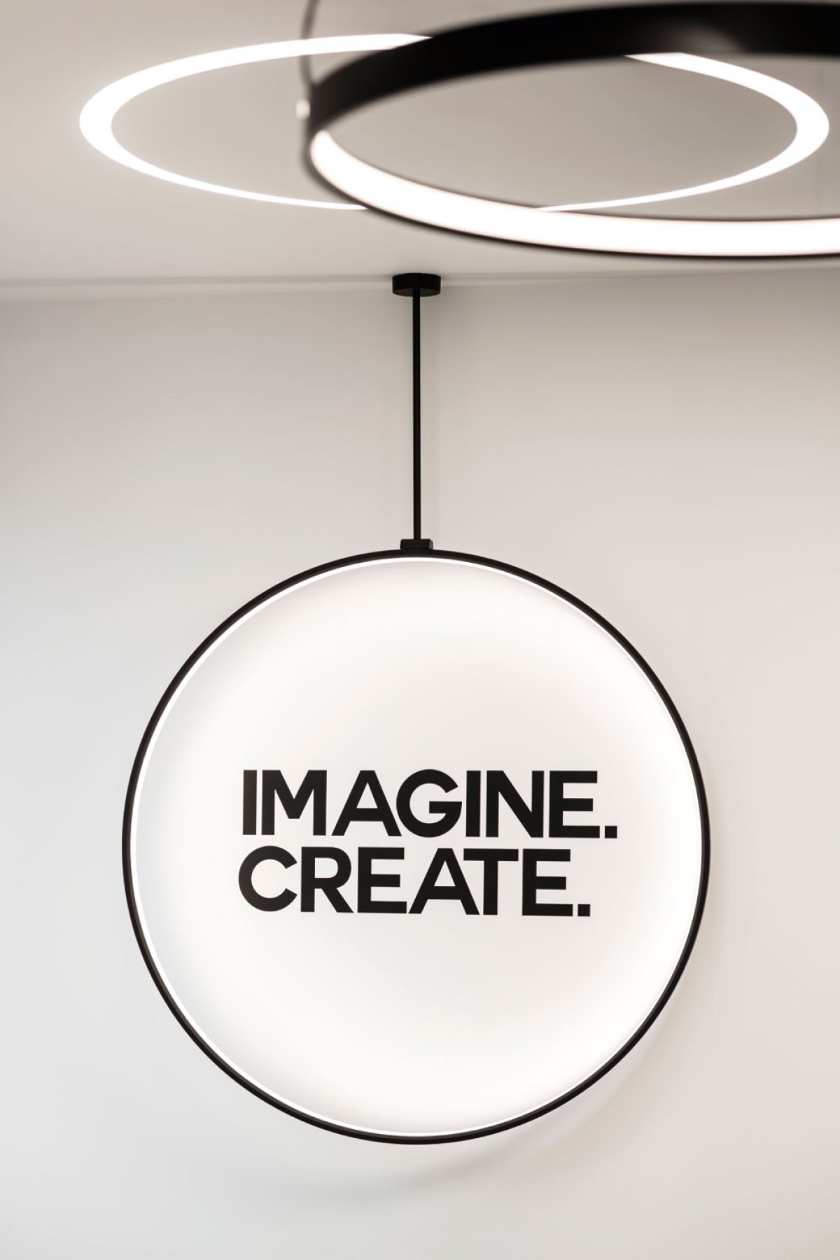 DELTALIGHT UK - Locator - DELTALIGHT