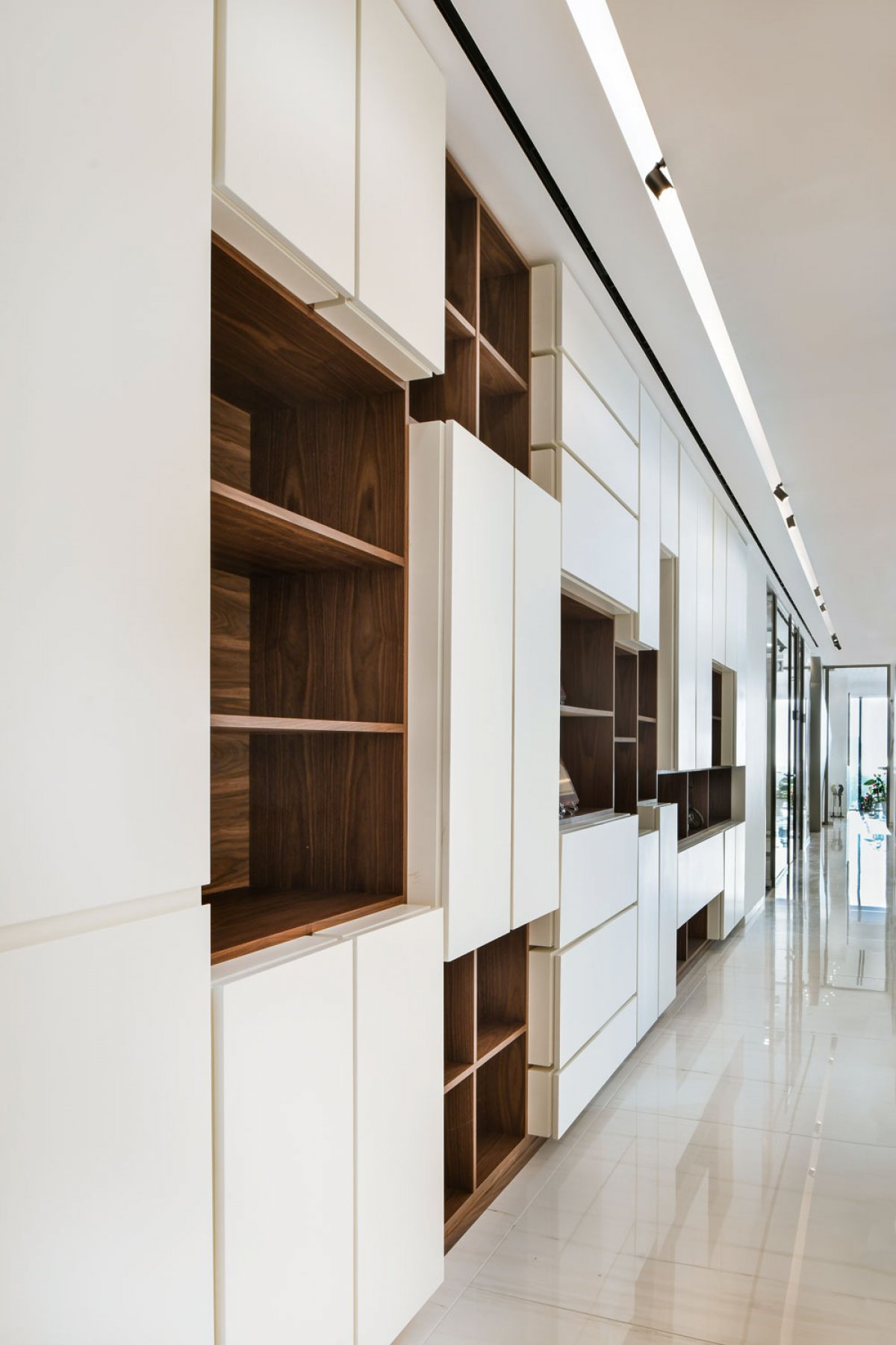 SPLIT-IT PRO profile - DELTALIGHT