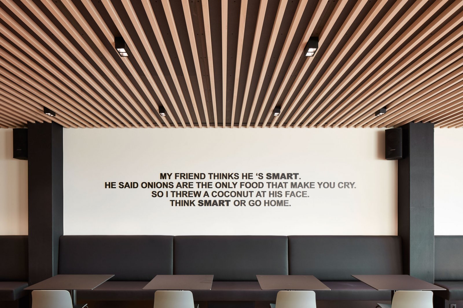 BOXY 2 L 93033 DIM8 B-B - DELTALIGHT