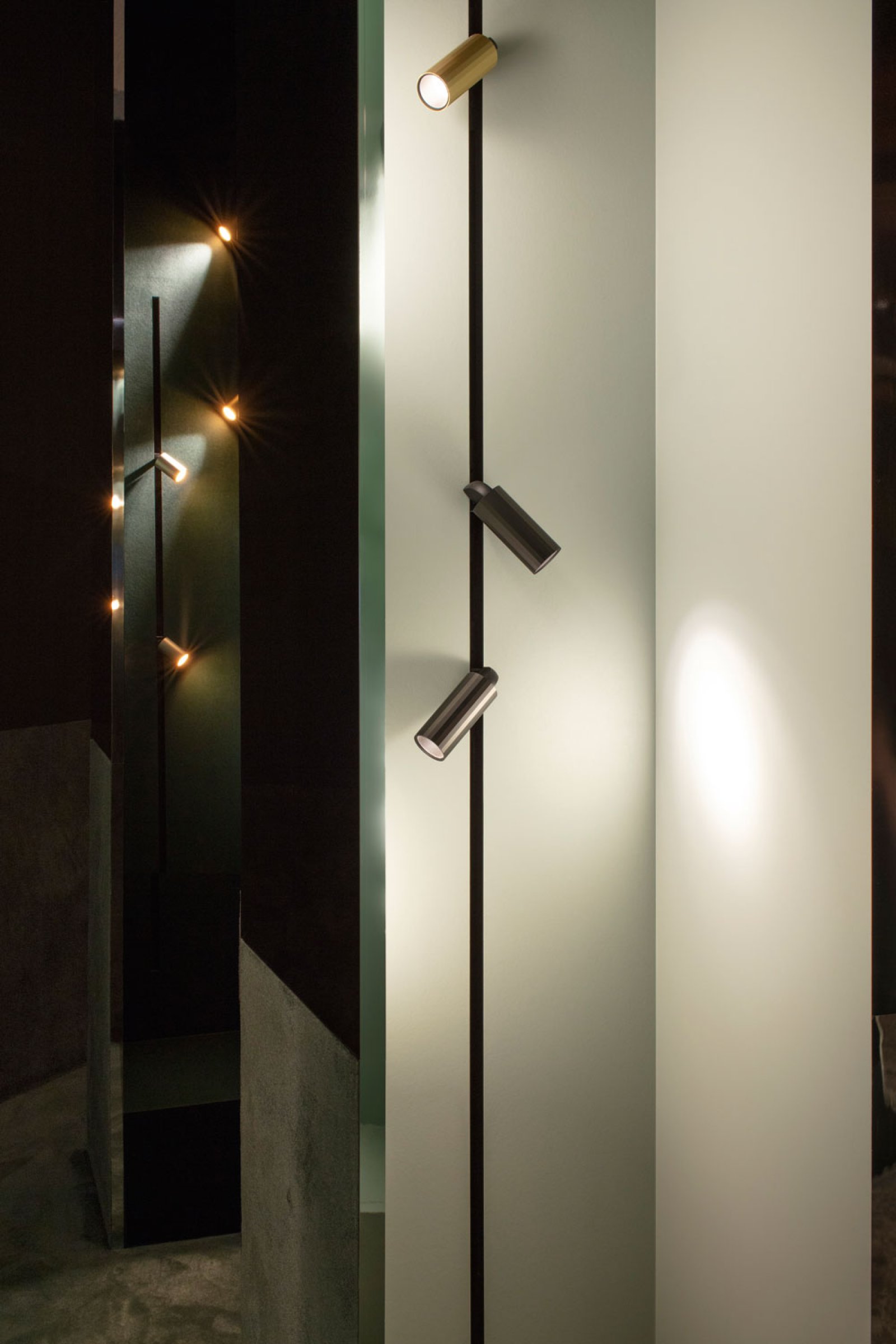 M20/M26H - HEDRA 92708 DIM5 BBR - DELTALIGHT