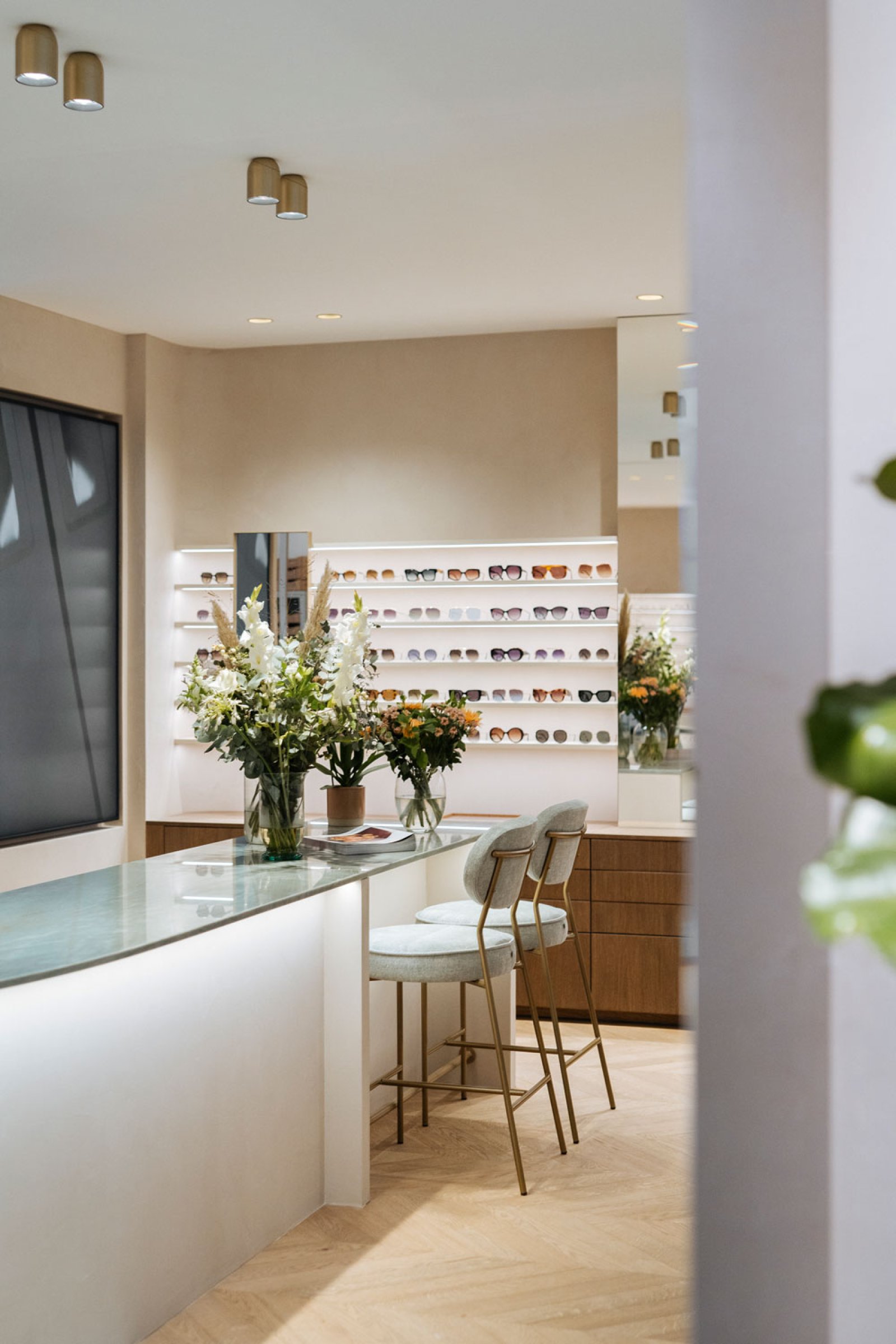 OBIN ON - DELTALIGHT