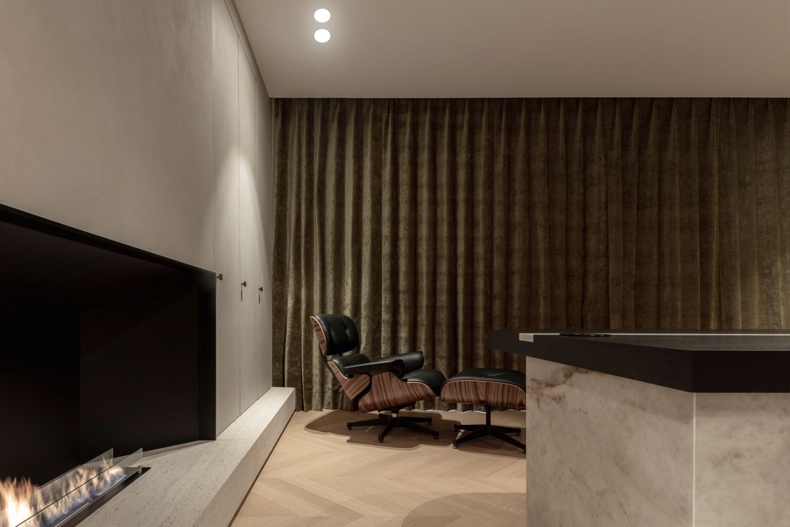 DEEP RINGO TRIMLESS SOFT 93045 B - DELTALIGHT