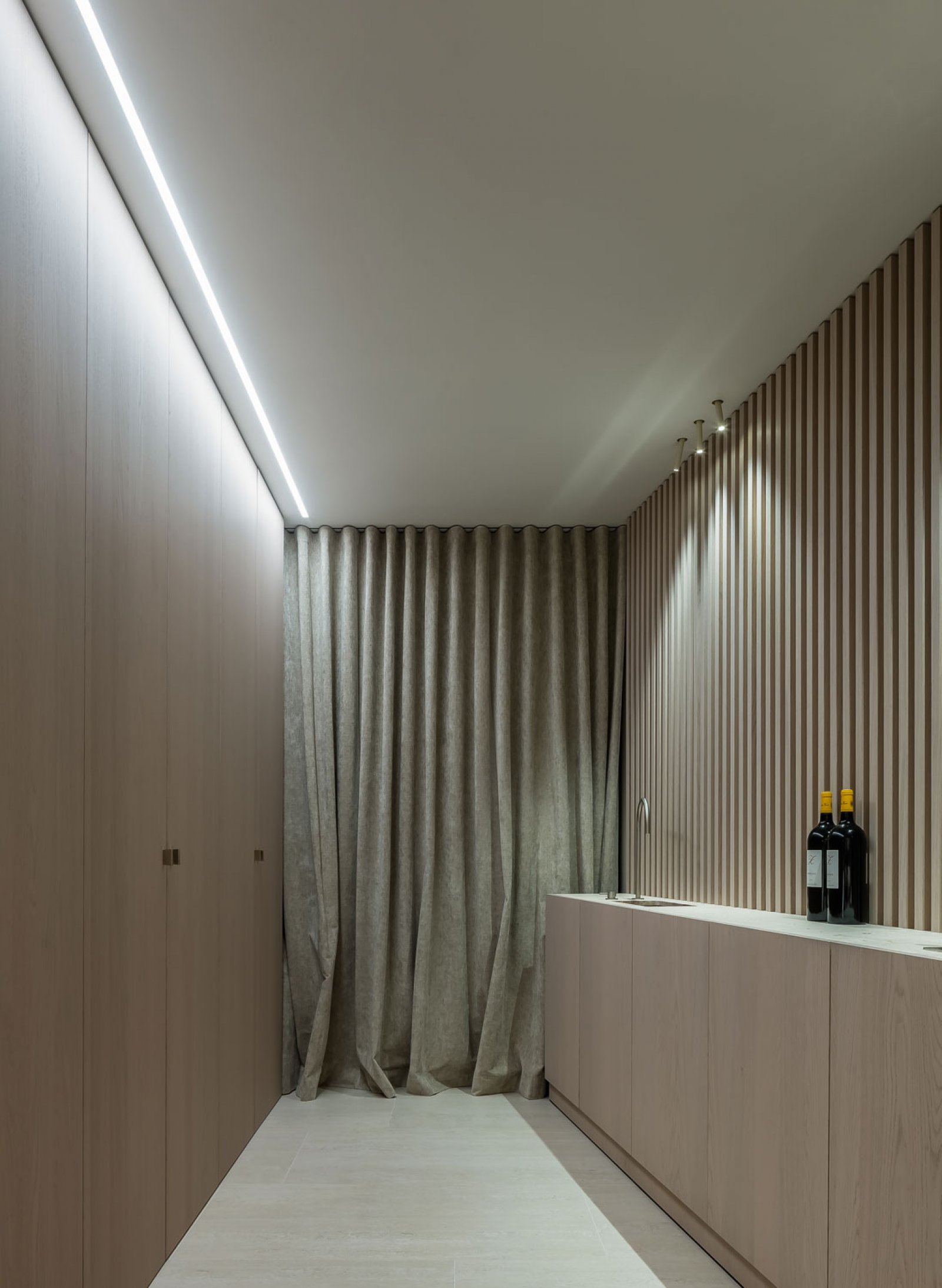 FTL35 F HE TR - PROFILE ANO - DELTALIGHT