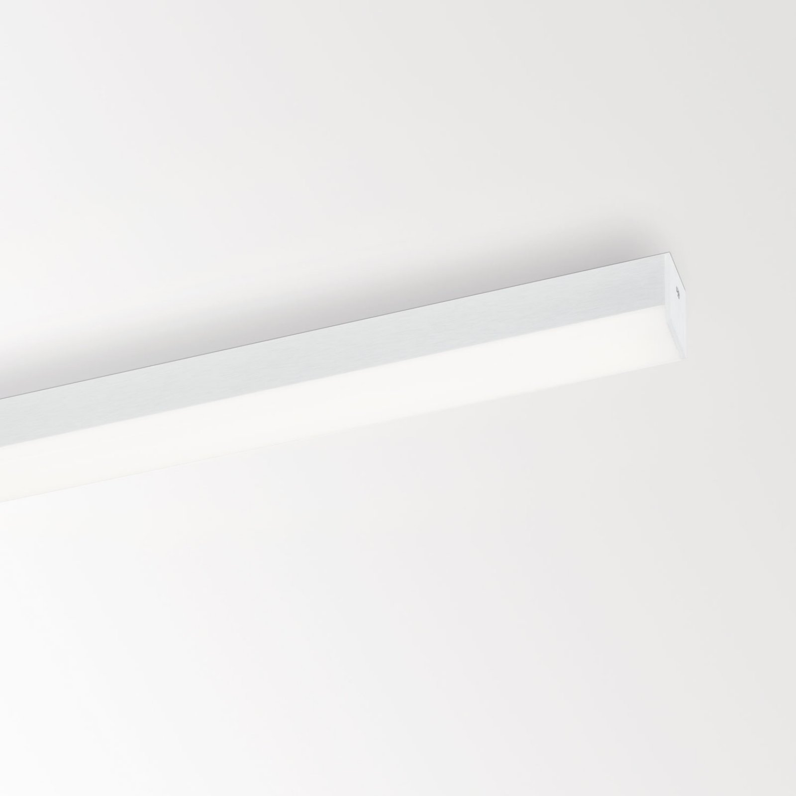 FEMTOLINE - DELTALIGHT