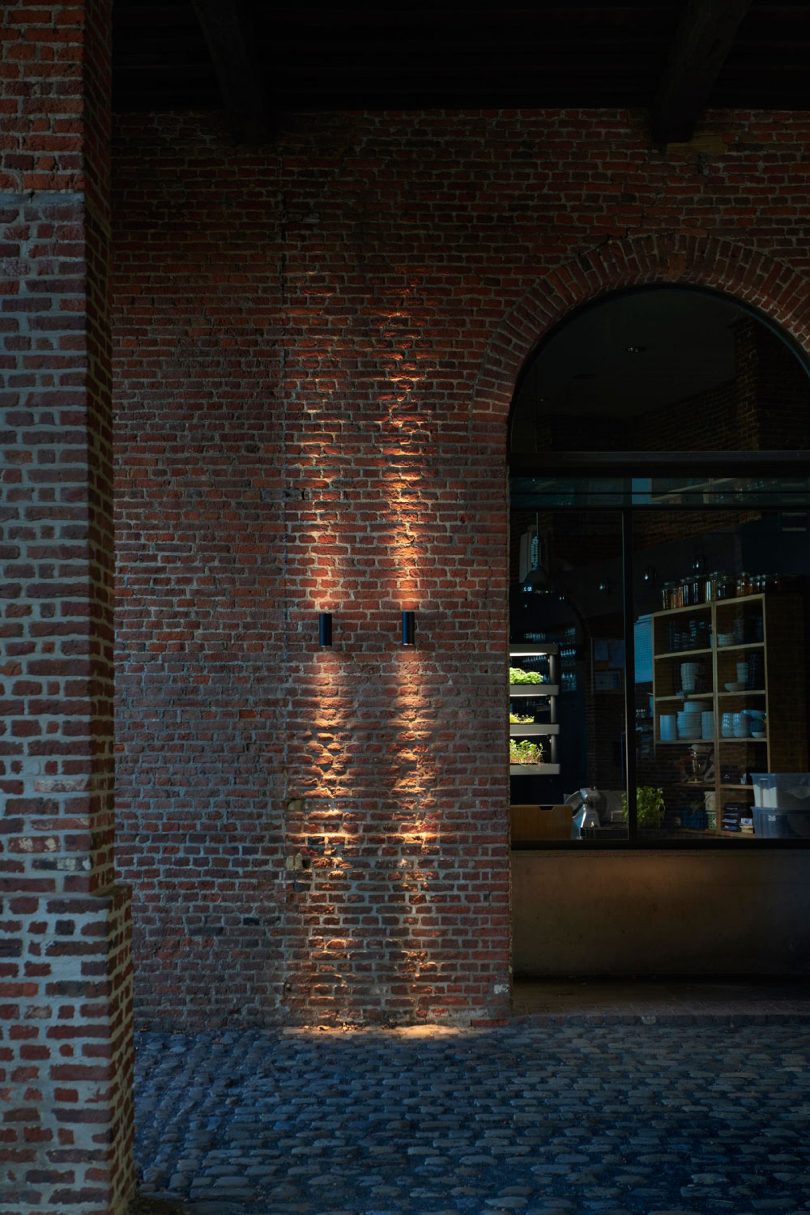 NOCTA RD80 DOWN-UP VWFL 930 A - DELTALIGHT