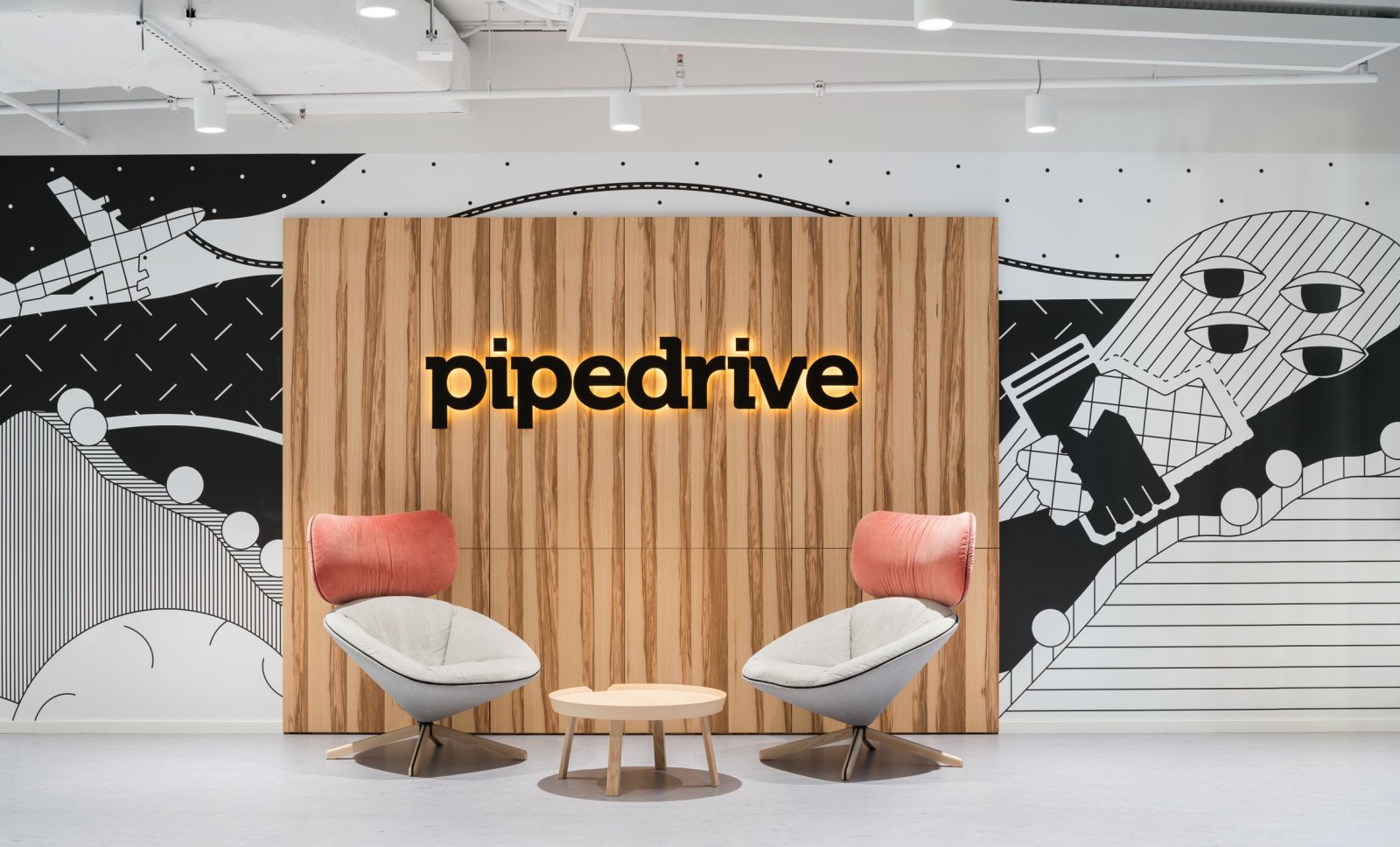 Pipedrive offices (CZ) - DELTALIGHT