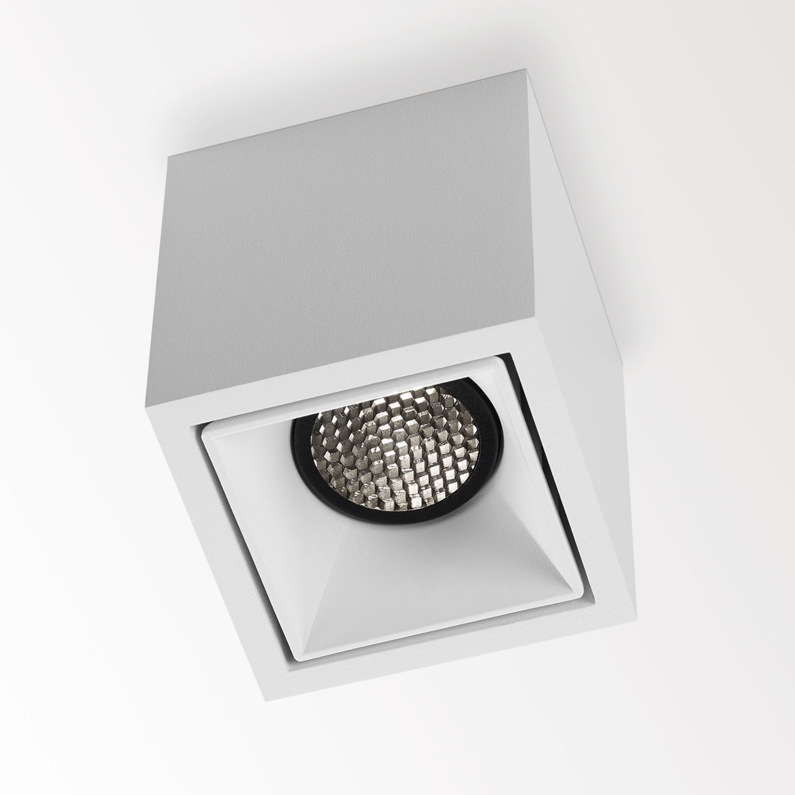 BOXY L 93033 DIM8 B-B - DELTALIGHT