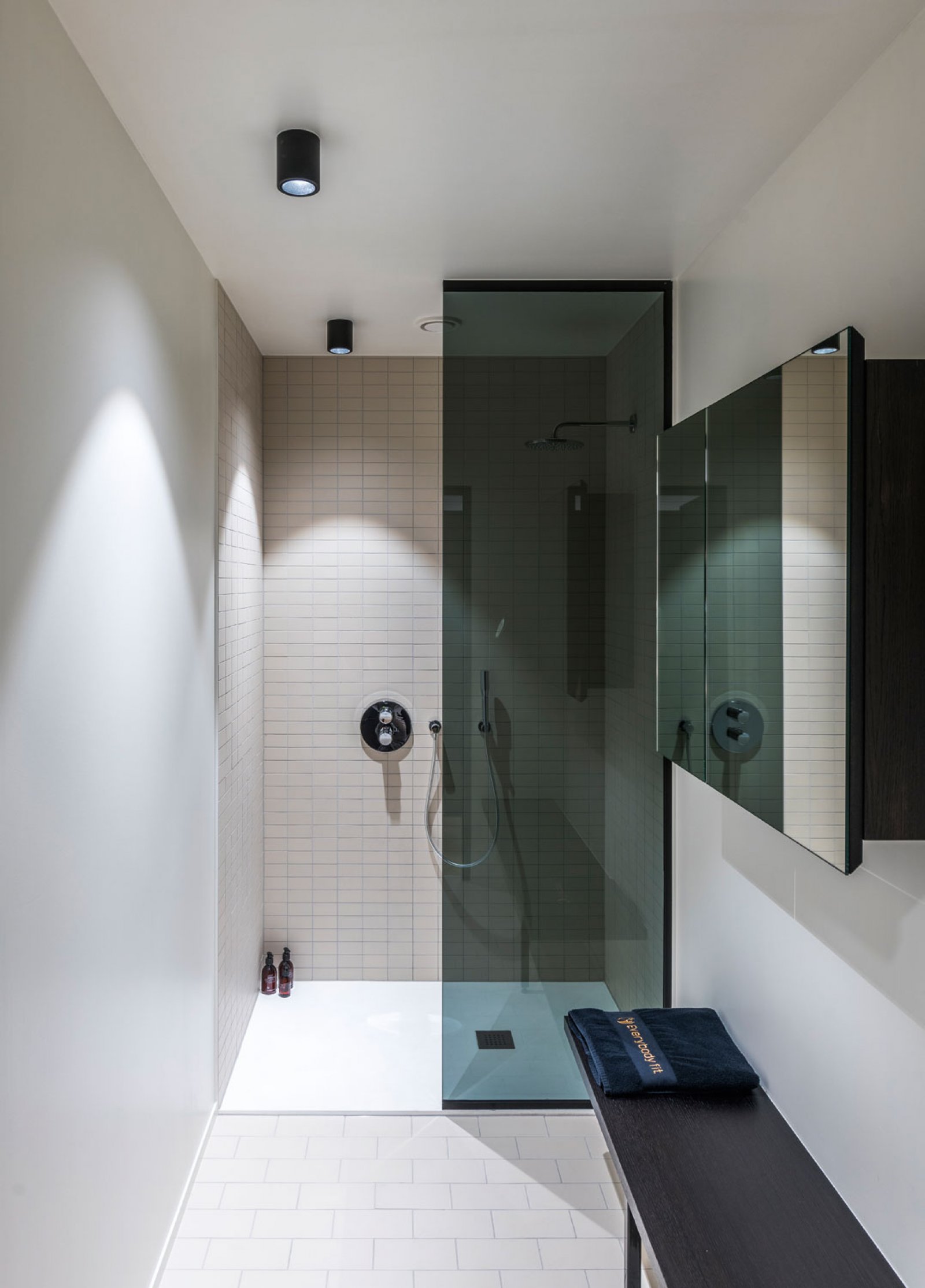 BOXY R SOFT 93045 DIM8 B-B - DELTALIGHT