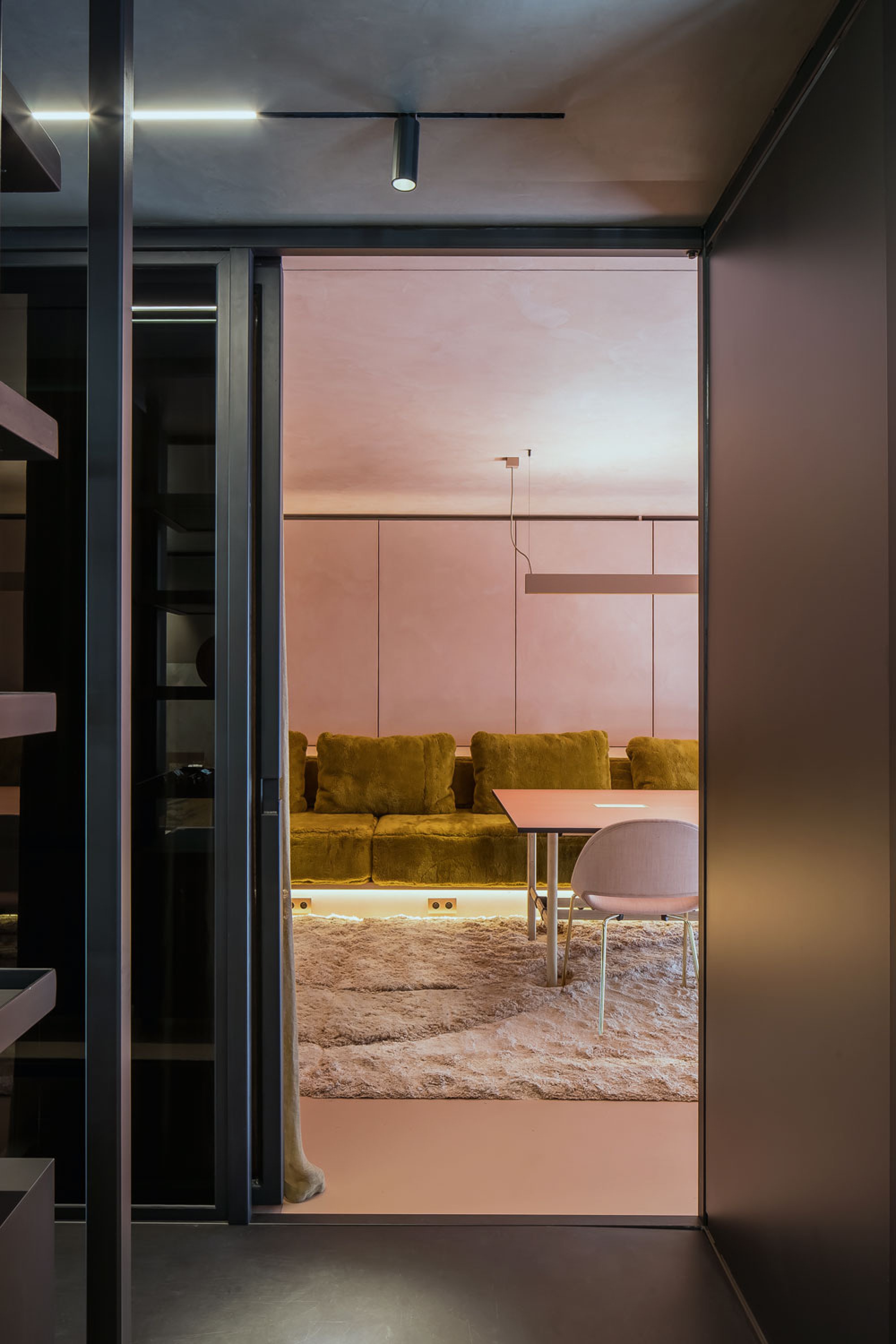 SPLITLINE M20 profile - DELTALIGHT