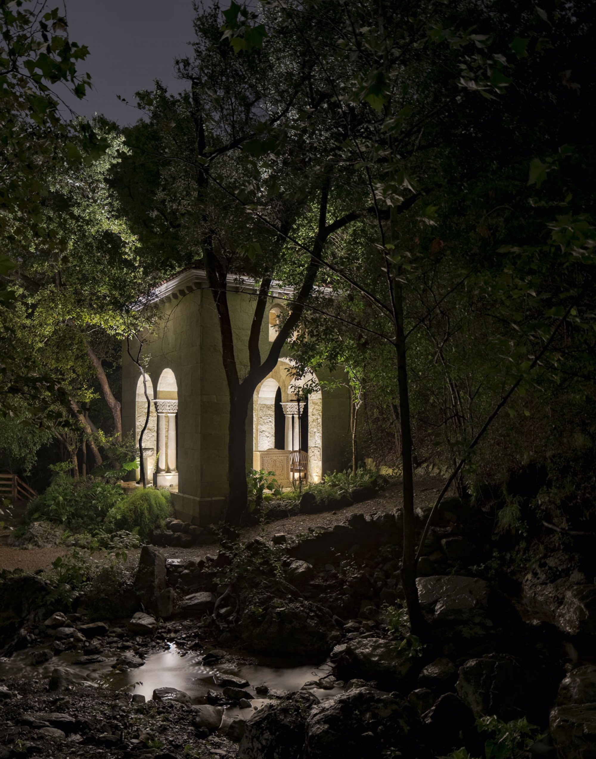 STIEVIE - Delta Light