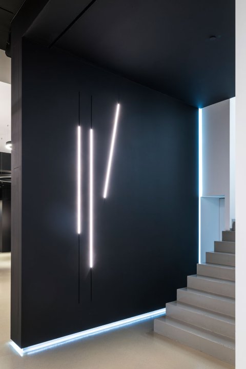 TAGLINE LEDLINE profile - DELTALIGHT