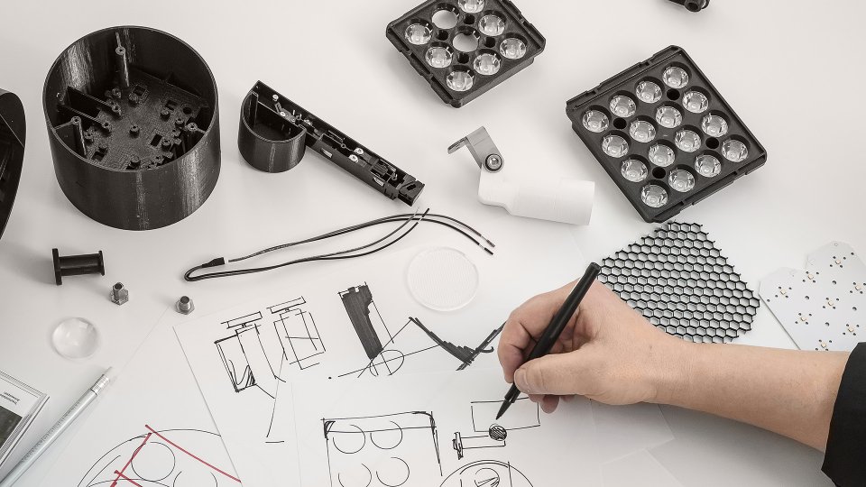 Dimming Systems - Delta Light