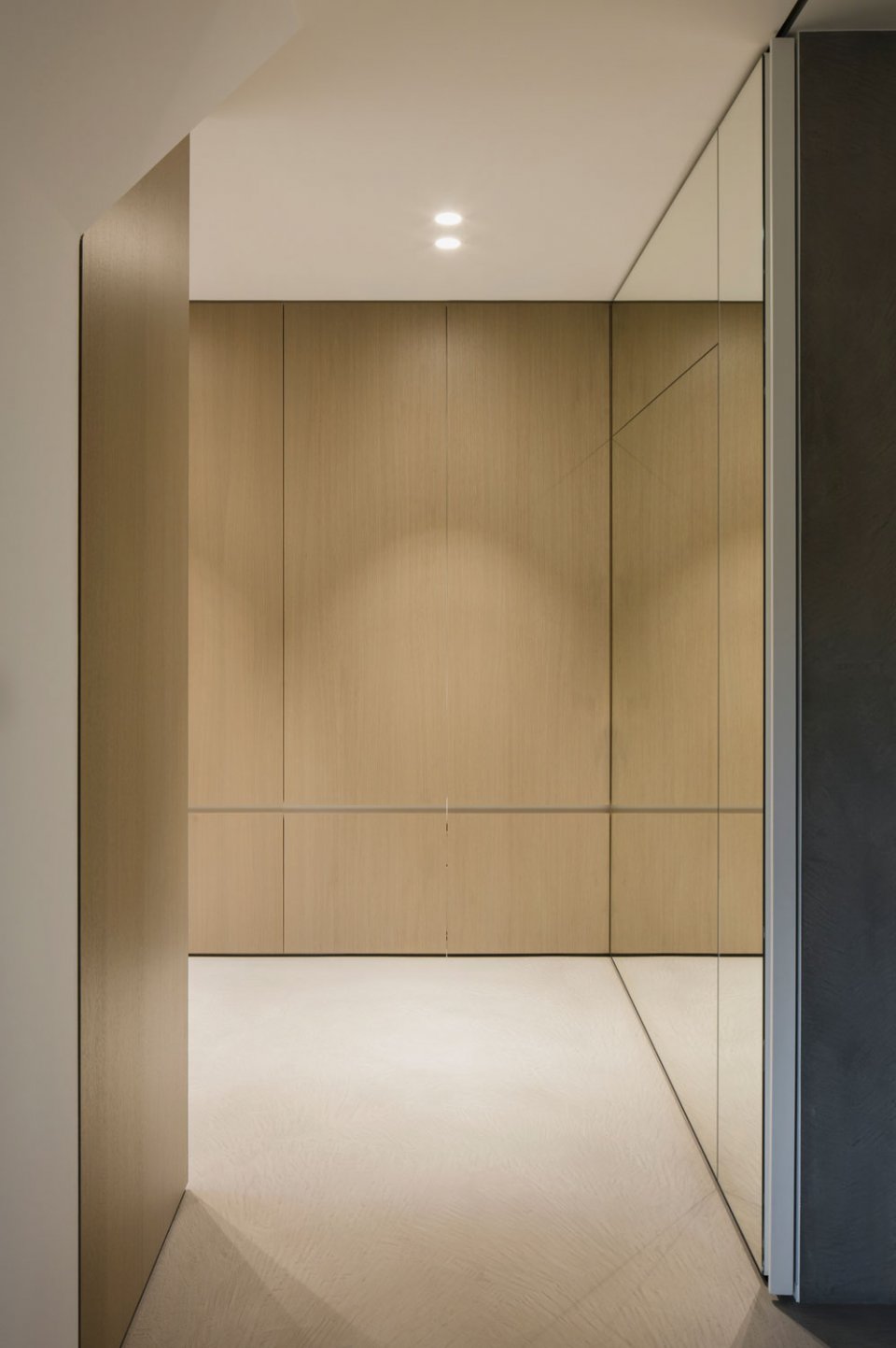 DEEP RINGO Hi IP S2 B - DELTALIGHT