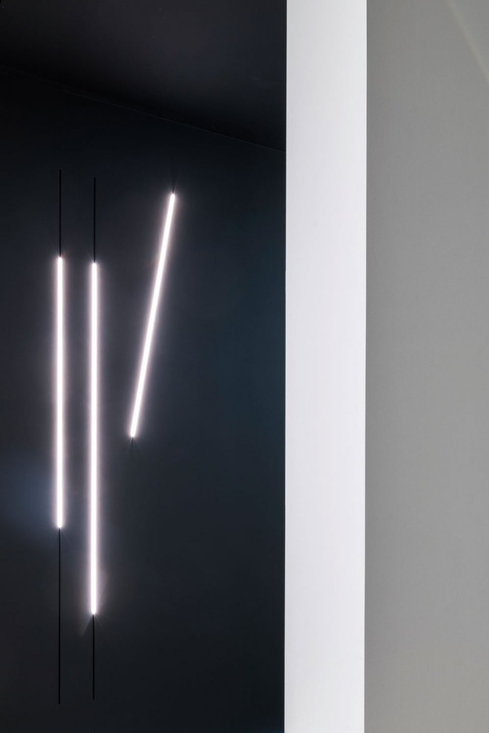 TAGLINE TRIMLESS profile - DELTALIGHT