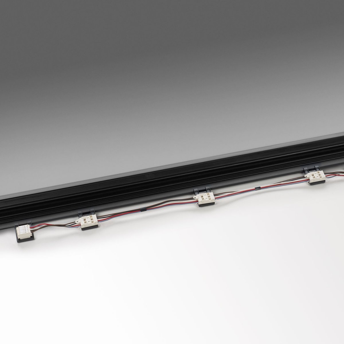 THROUGH WIRING 48V-DC SPLIT-IT PRO - DELTALIGHT