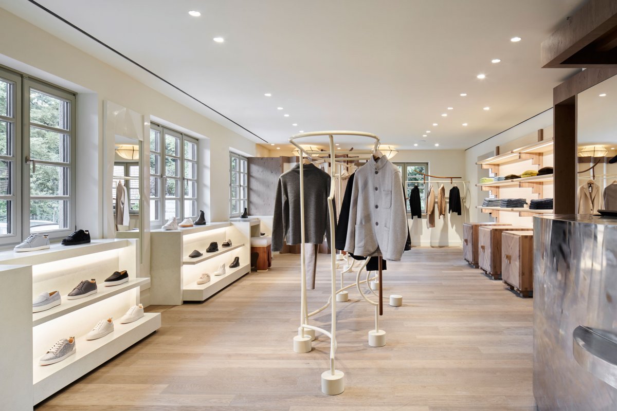 Apropos Concept Store (DE) - DELTALIGHT