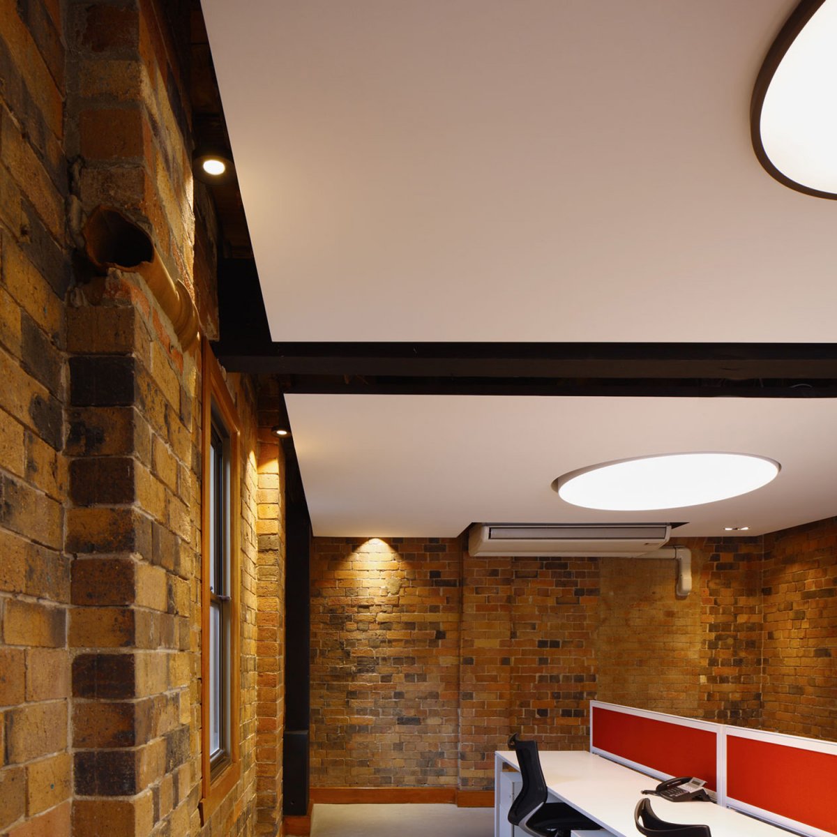 SPLIT-IT PRO profile - DELTALIGHT