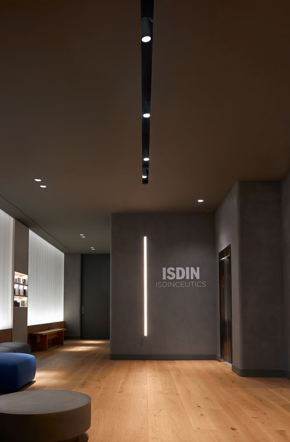 Casa ISDIN (ES) - DELTALIGHT