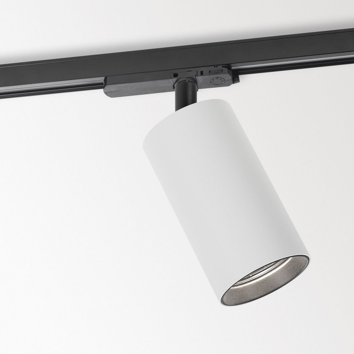 SPY 90 93045 ADM DIM1 W - DELTALIGHT