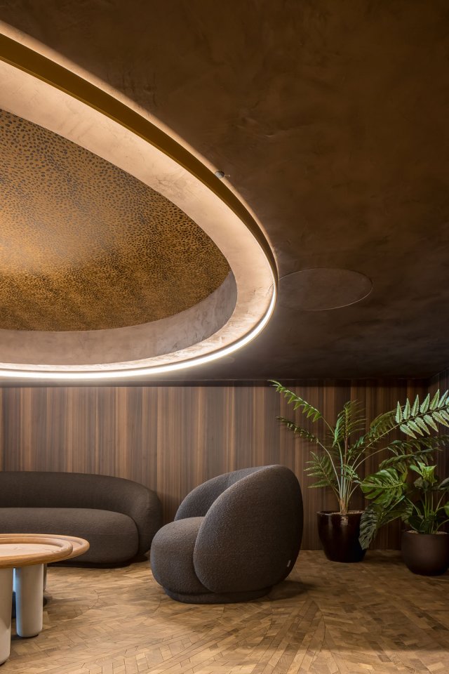 The Hub Antwerp (BE) - Delta Light