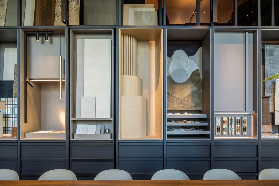 The Hub Antwerp (BE) - Delta Light