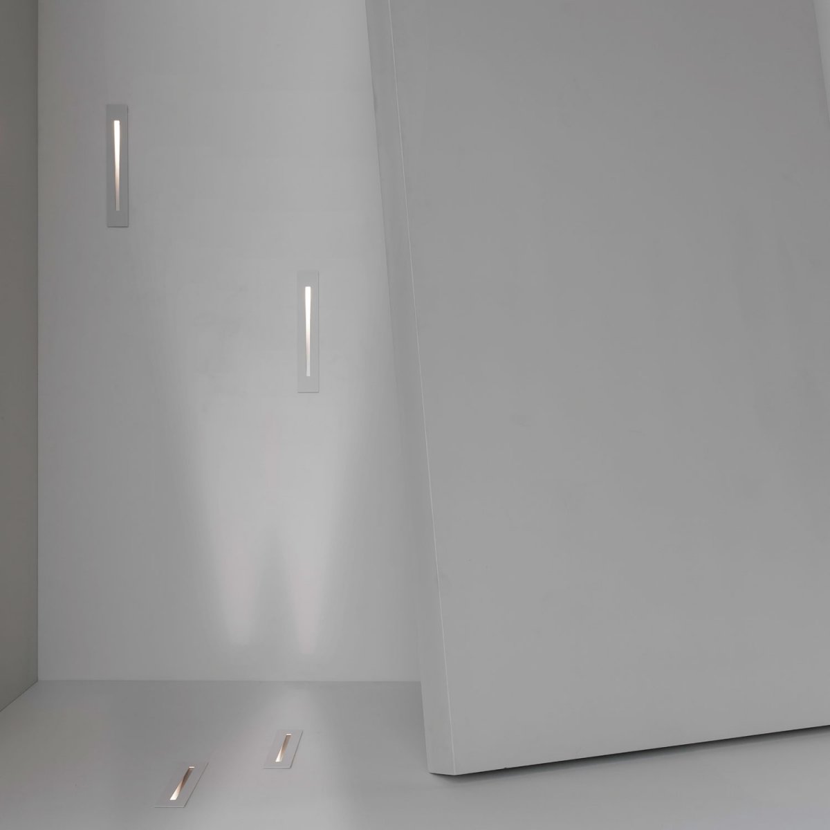 INLET - Delta Light