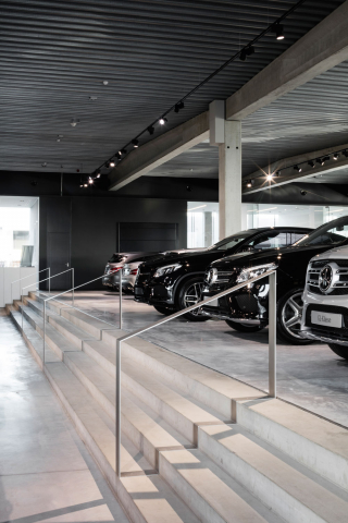 Mercedes-Benz Garage Vereenooghe - Ieper (BE) - Delta Light